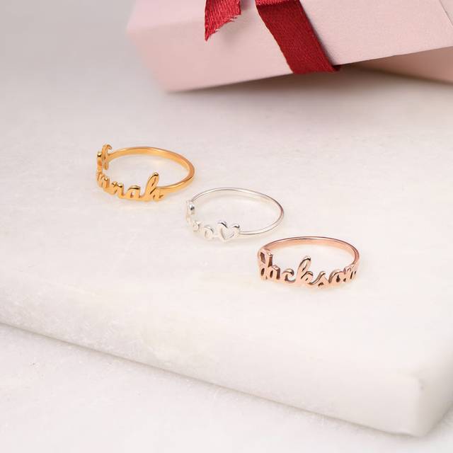Script Name Ring in 18K Gold Plating | My Name Necklace Canada